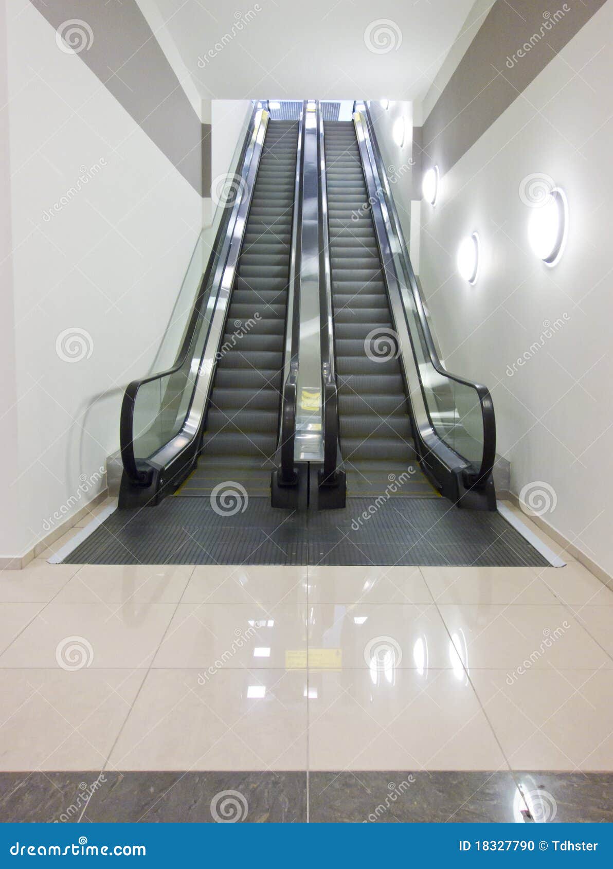 Two way escalator stock photo. Image of escalator, steps - 18327790