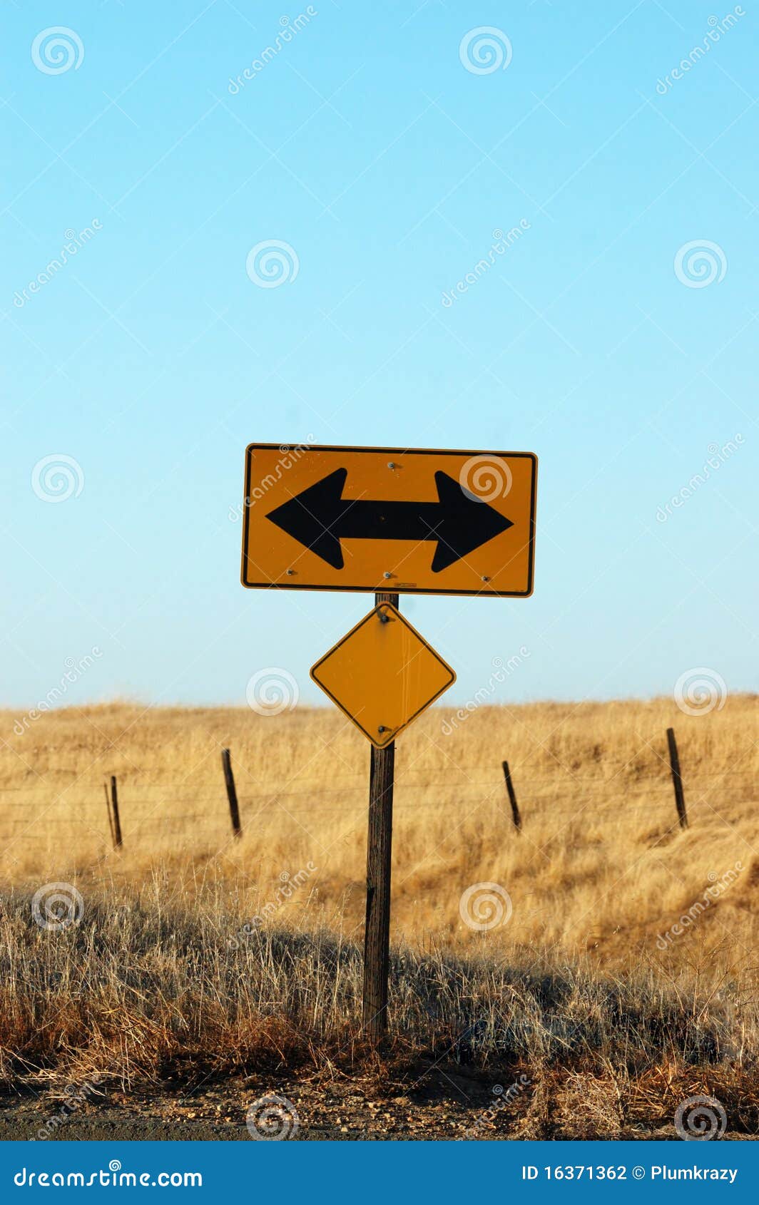 Two Way Sign Stock Photography | CartoonDealer.com #16371362