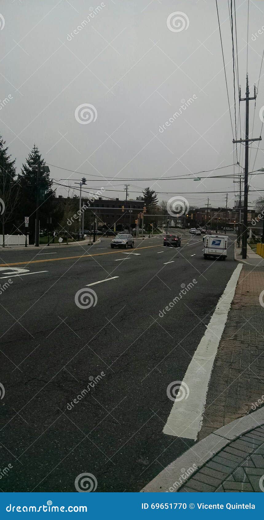 Two Way Street editorial image. Image of street, river - 69651770