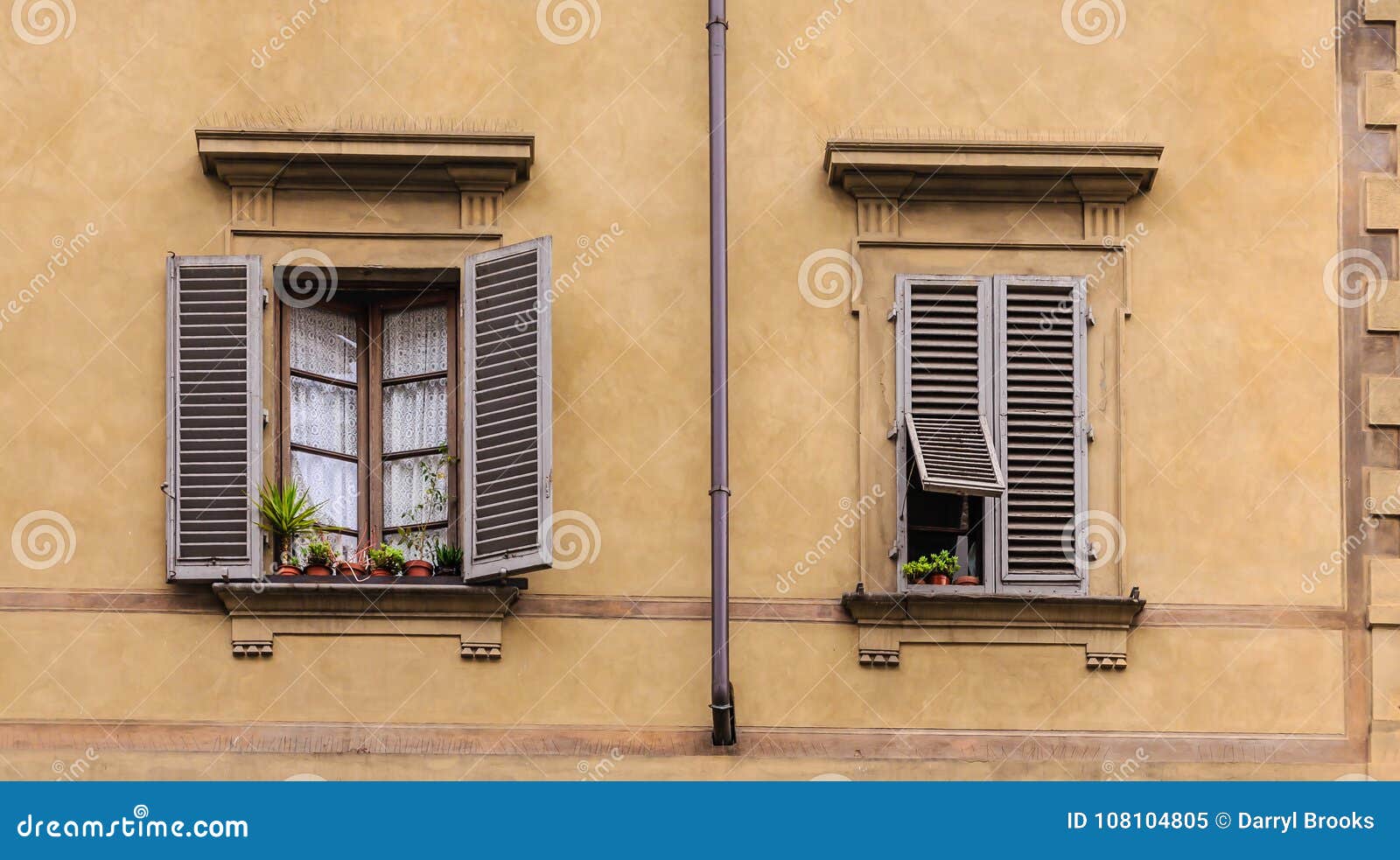 Two Windows in Tuscany stock image. Image of landmark - 108104805