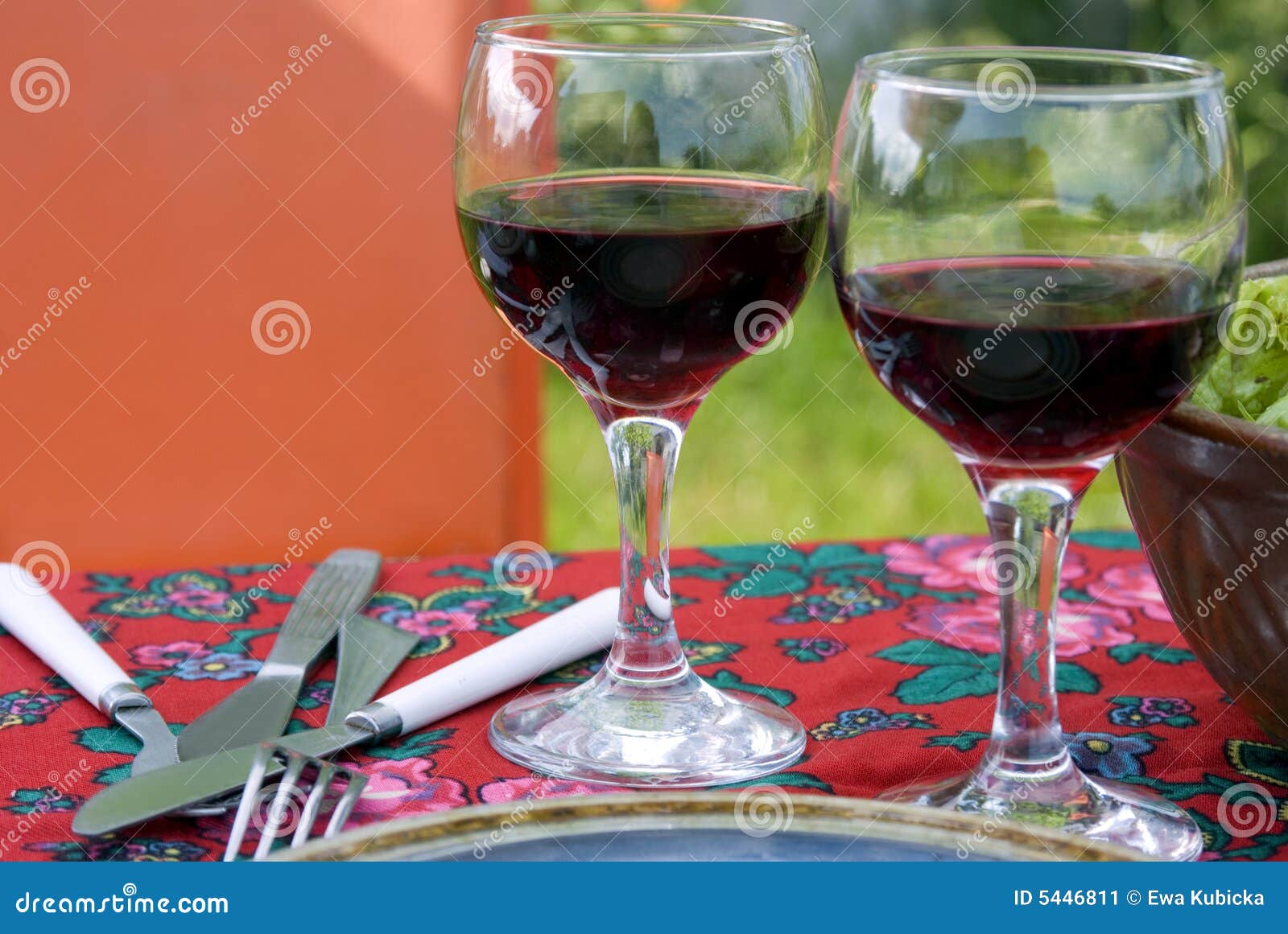 Two Wine Glasses Stock Image Image Of Cutlery Crockery 5446811