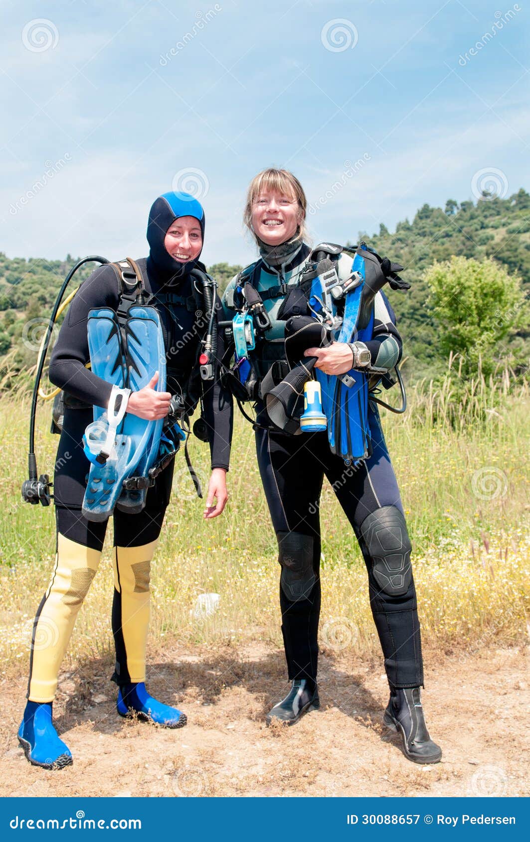 Femal Divers stock image. Image of person, equipment - 30088657