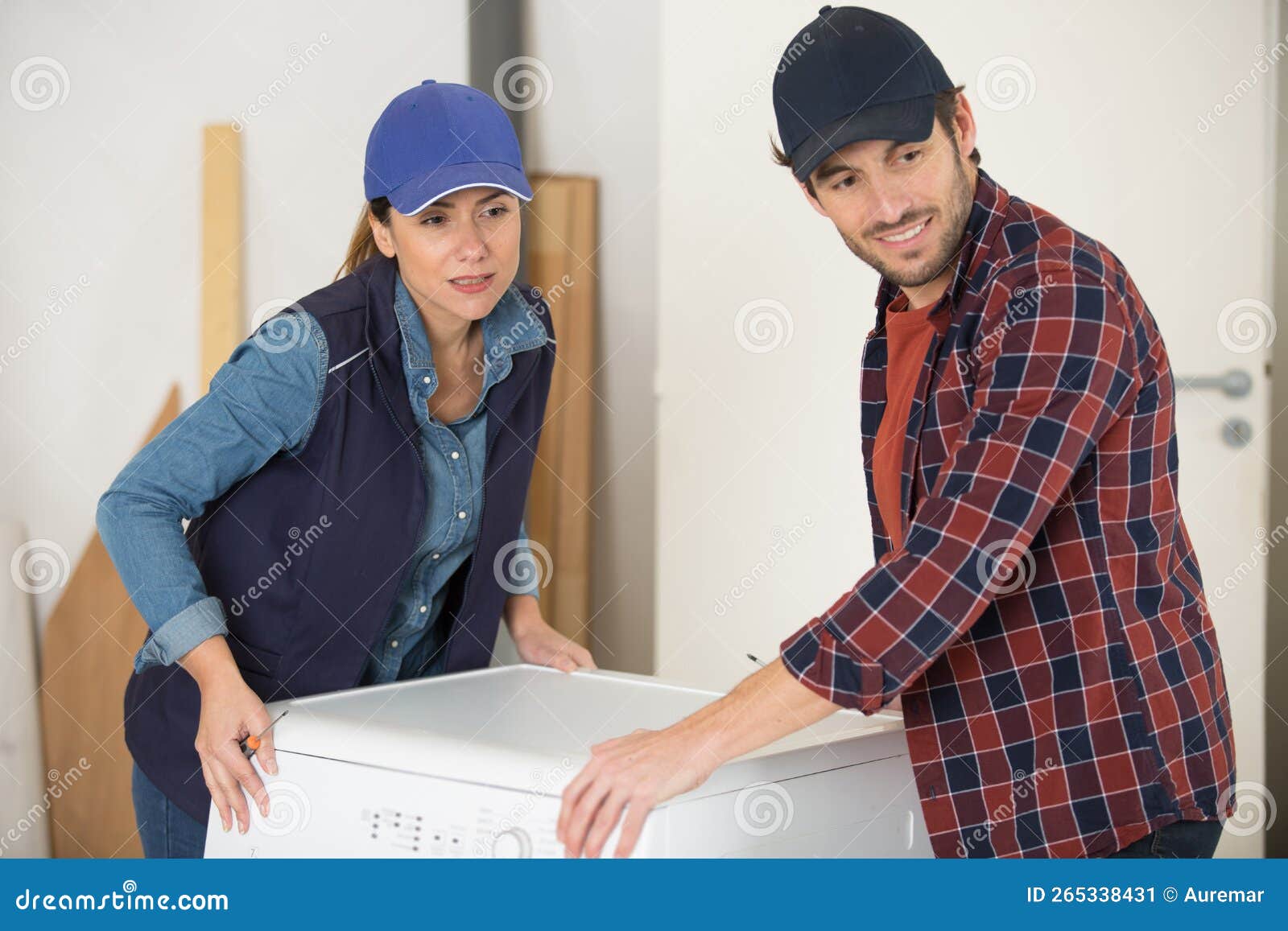 Deliver Install Machine Stock Photos - Free & Royalty-Free Stock Photos ...