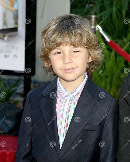 Ty Panitz editorial image. Image of arclight, theaters - 26286990