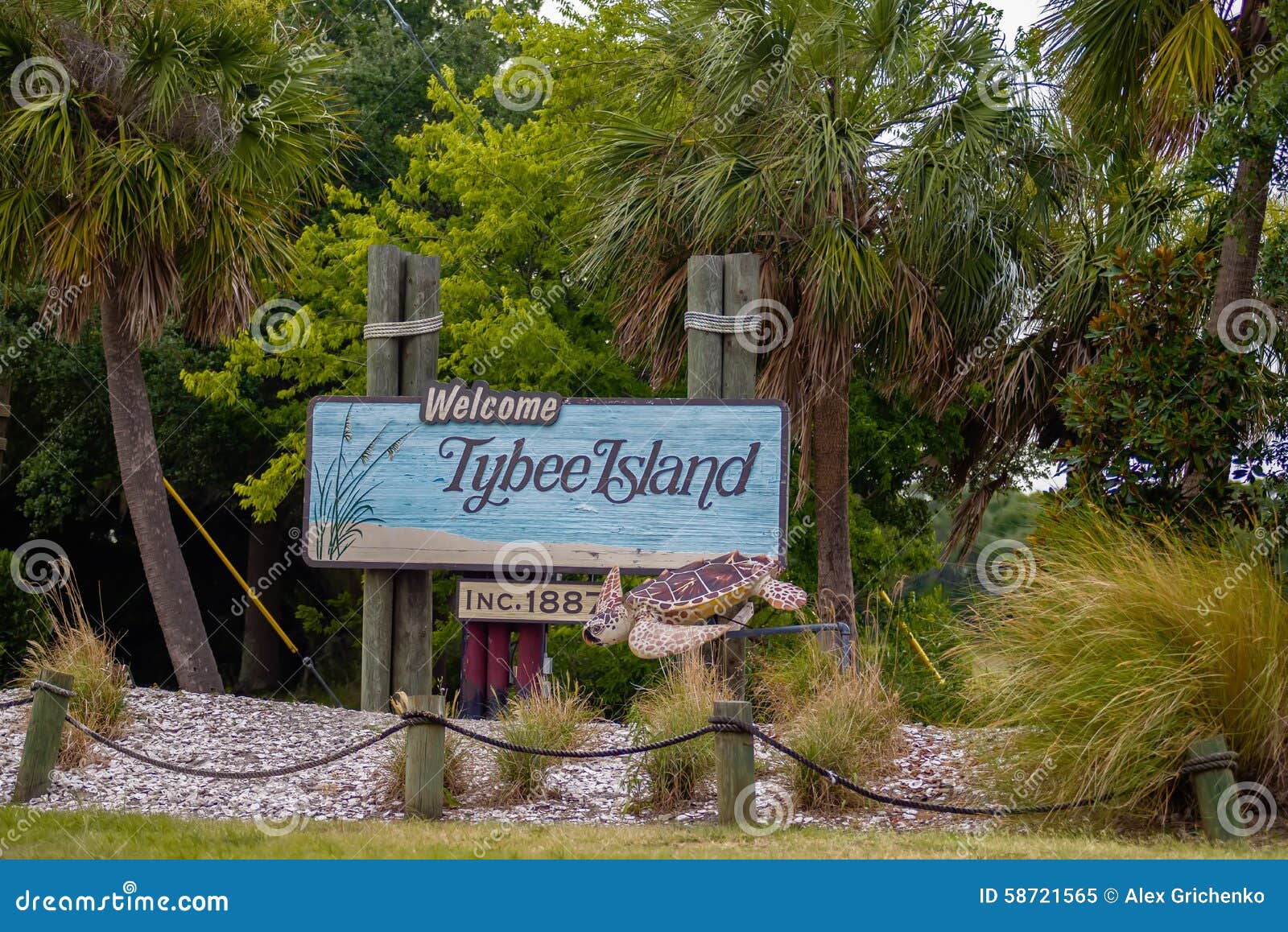 Tybee Island Welcome Greeting Sign Stock Image - Image of bright, hello ...