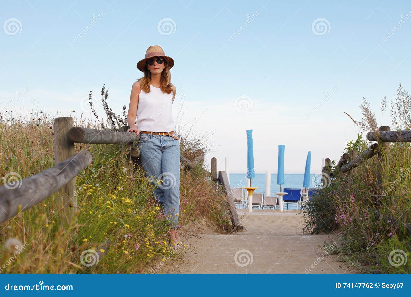 Tyck om din sommarsemester arkivfoto. Bild av säkert - 74147762