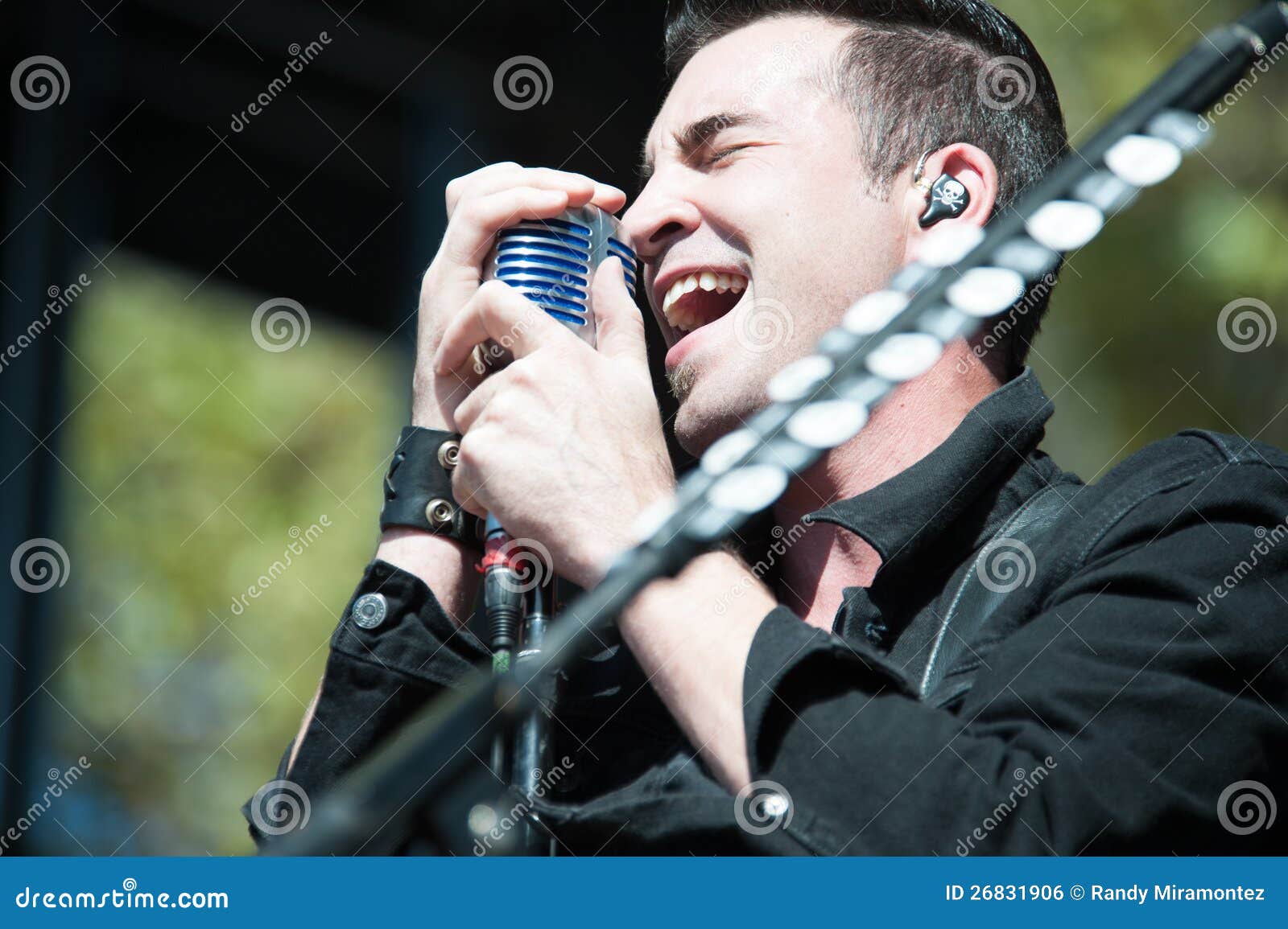 Tyler Connolly editorial photo. Image of gemini, joey - 26831906