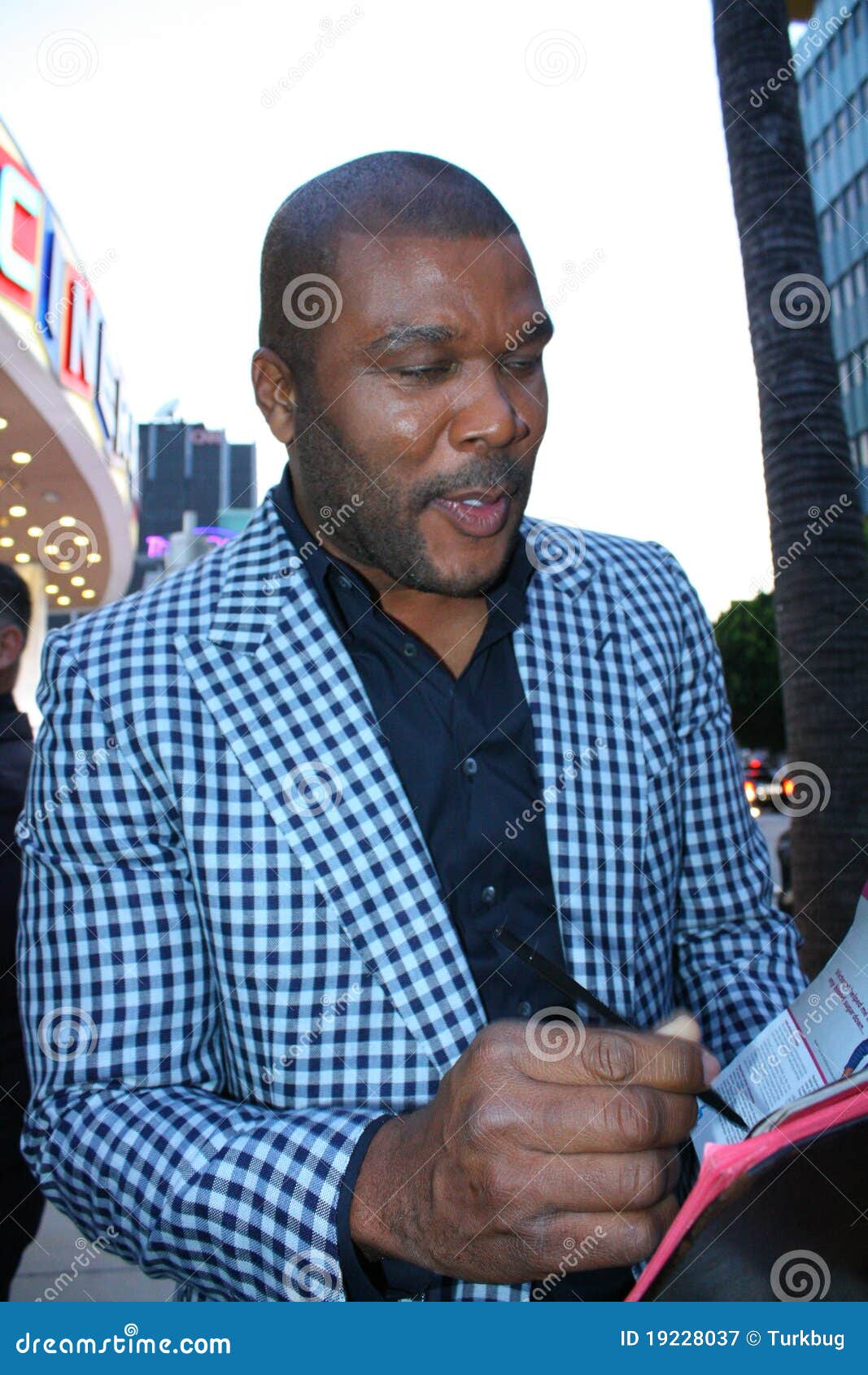Tyler Perry editorial photography. Image of premiere - 19228037