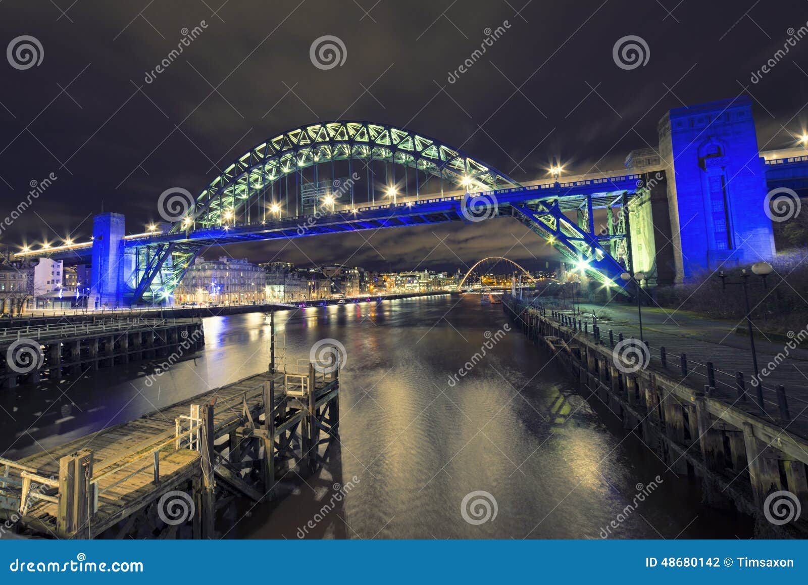 Tyne Bridge Panorama Stock Photo | CartoonDealer.com #68221002