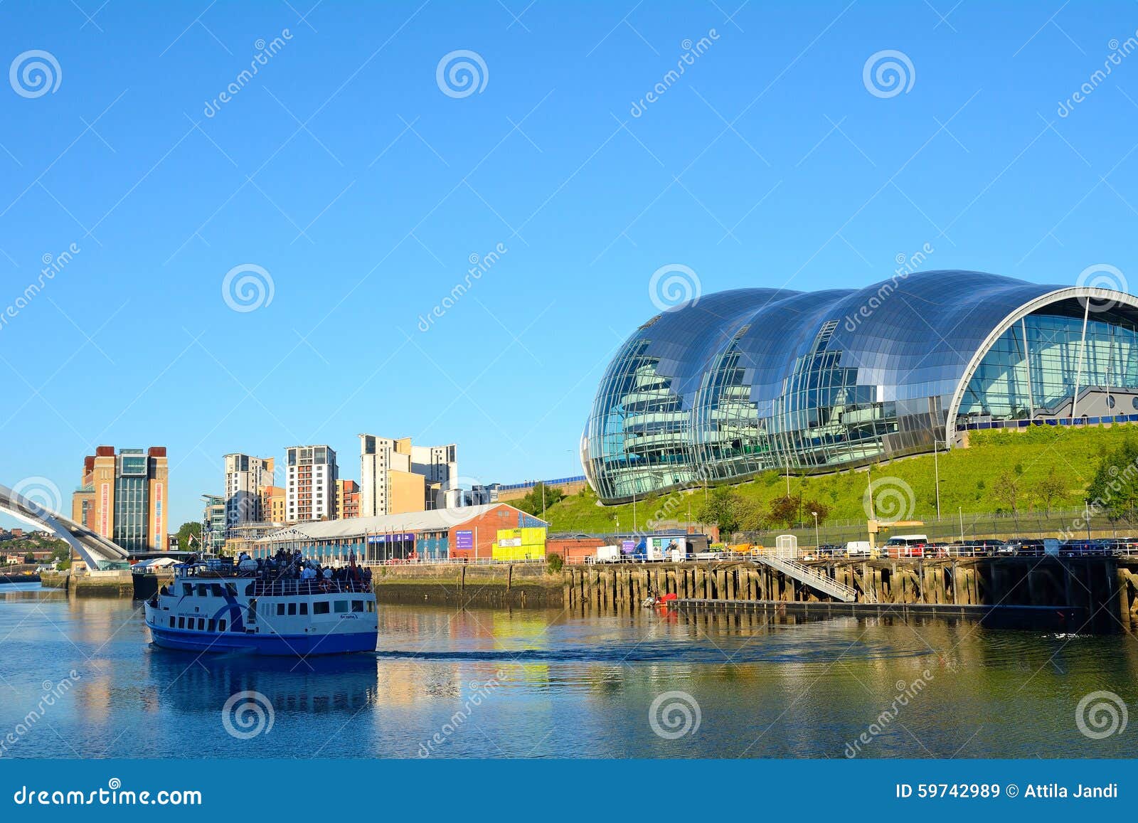 Tyne River, Newcastle, England Editorial Stock Image - Image of ...