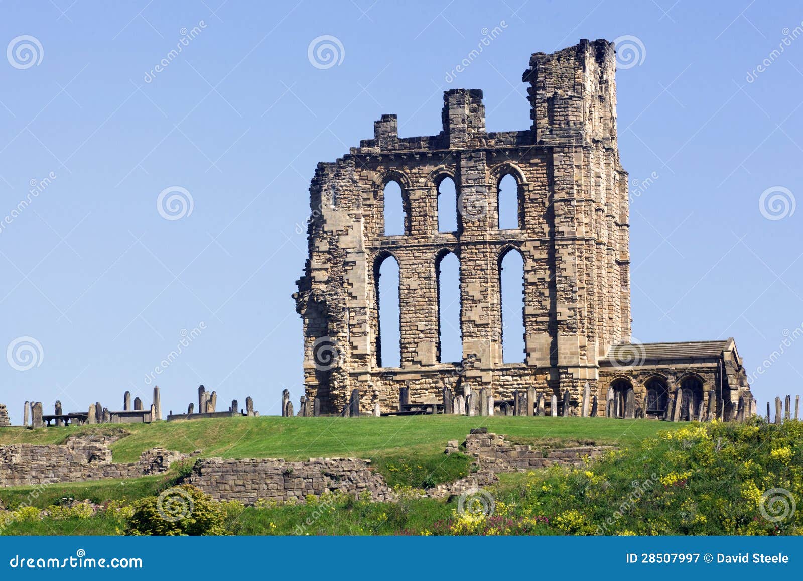 Tynemouth Priory stock image. Image of priory, gravestone - 28507997