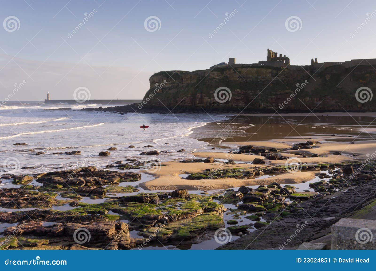 Tynemouth Priory Across King Edwards Bay Stock Image - Image of ancient ...