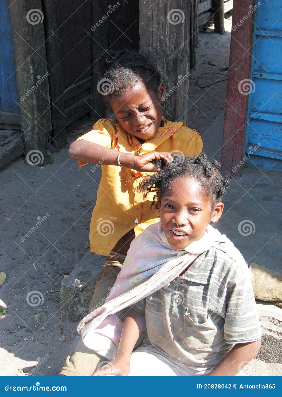 Type de cheveu malgache photographie éditorial. Image du tourisme ...