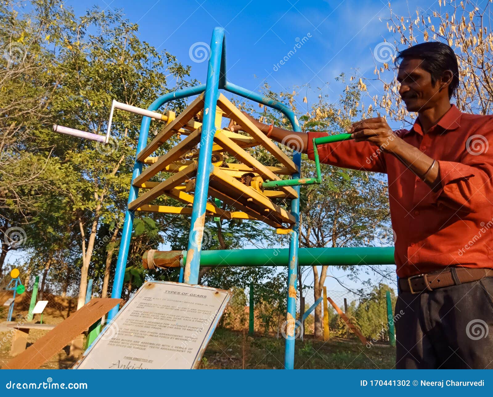 Type of Gears Science Project Model Displayed by Asian Man in India ...
