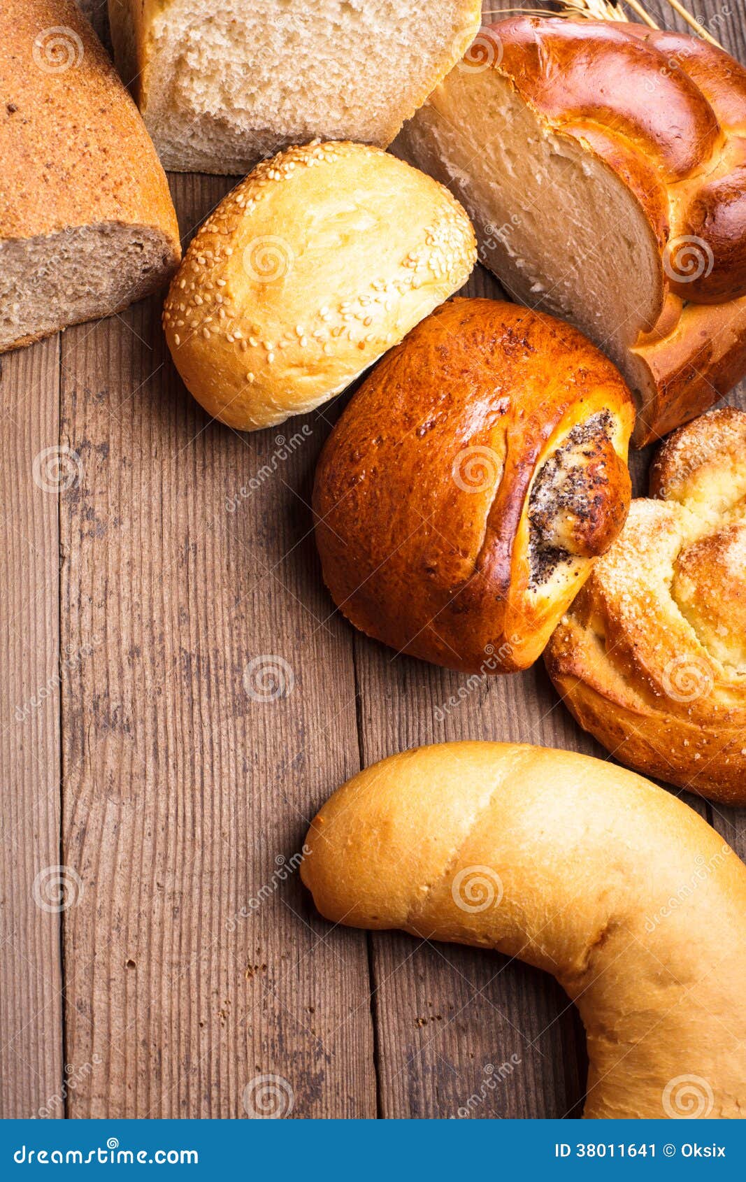 Types of bread stock image. Image of french, rustic, heap - 38011641