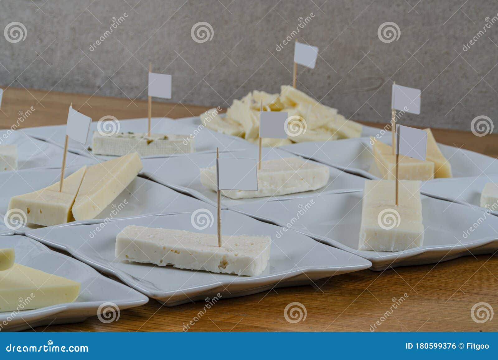 Types De Fromages Traditionnels Turcs Photo stock - Image du cuit ...