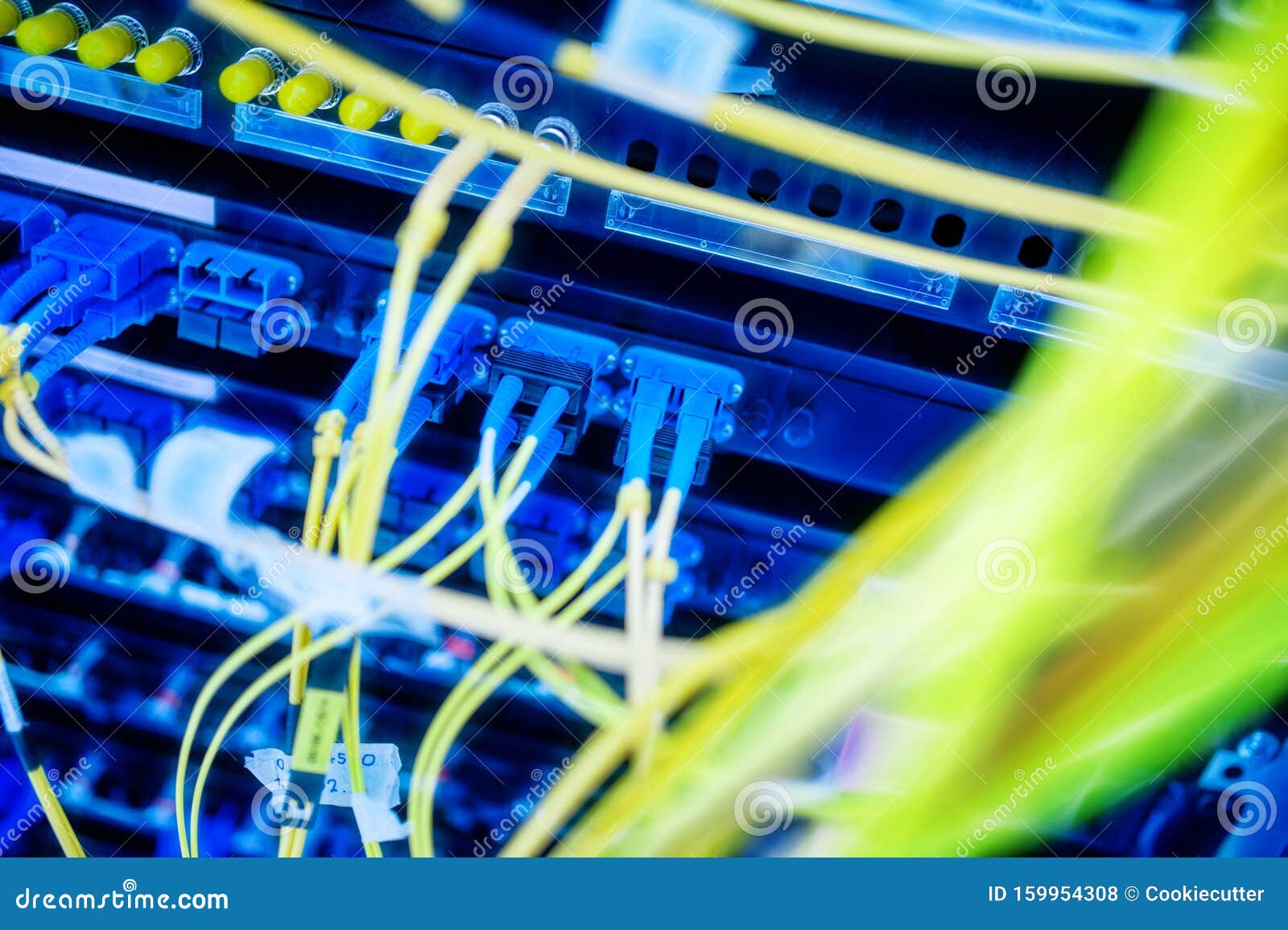 Types of Network Cables with the Ability To Receive and Transmit ... Types of Network Cables with the Ability To Receive and Transmit ...