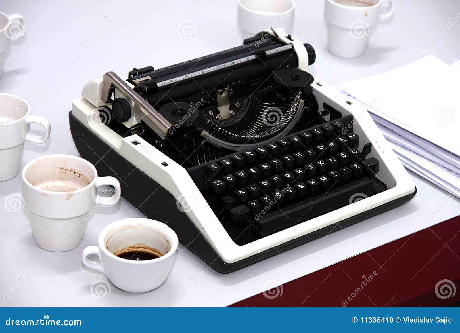 Typewriter stock photo. Image of typewriter, paper, empty - 11338410