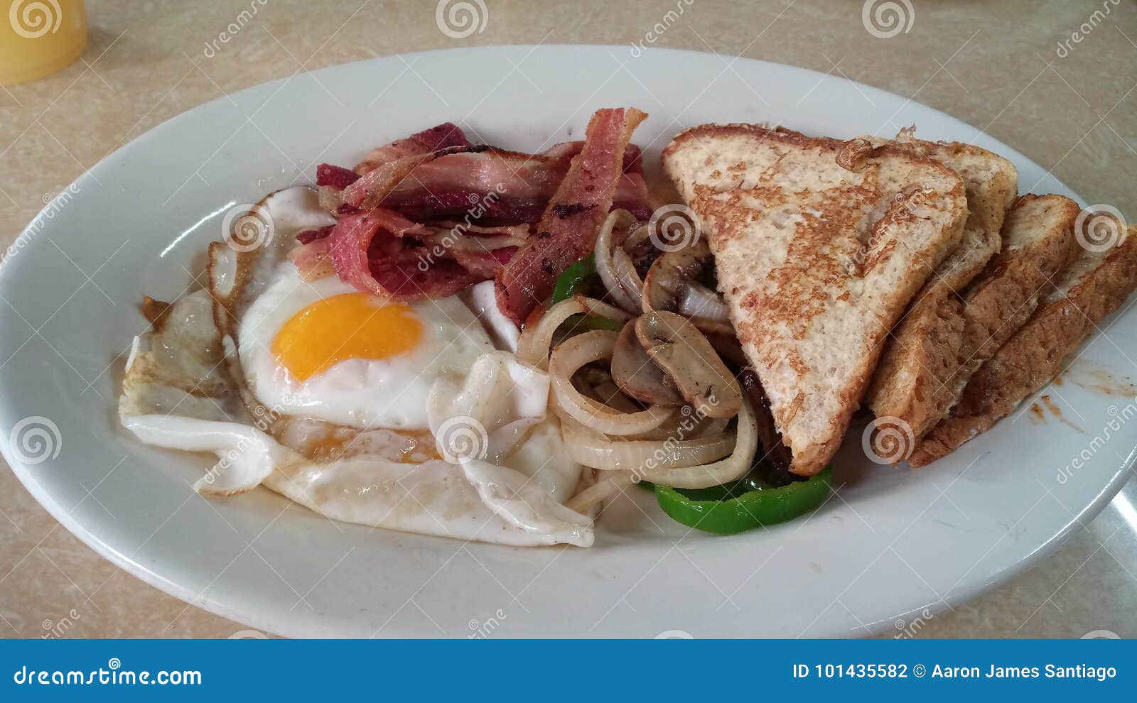 A Typical American Breakfast Stock Photo - Image of toast, typical ...