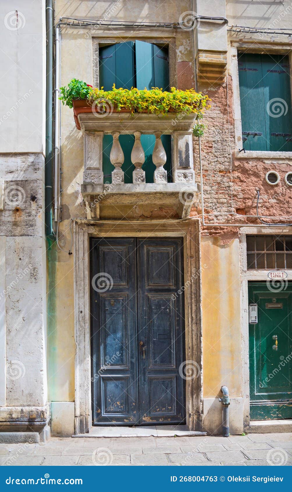 Typical Antique Door in Venice Editorial Stock Photo - Image of door ...