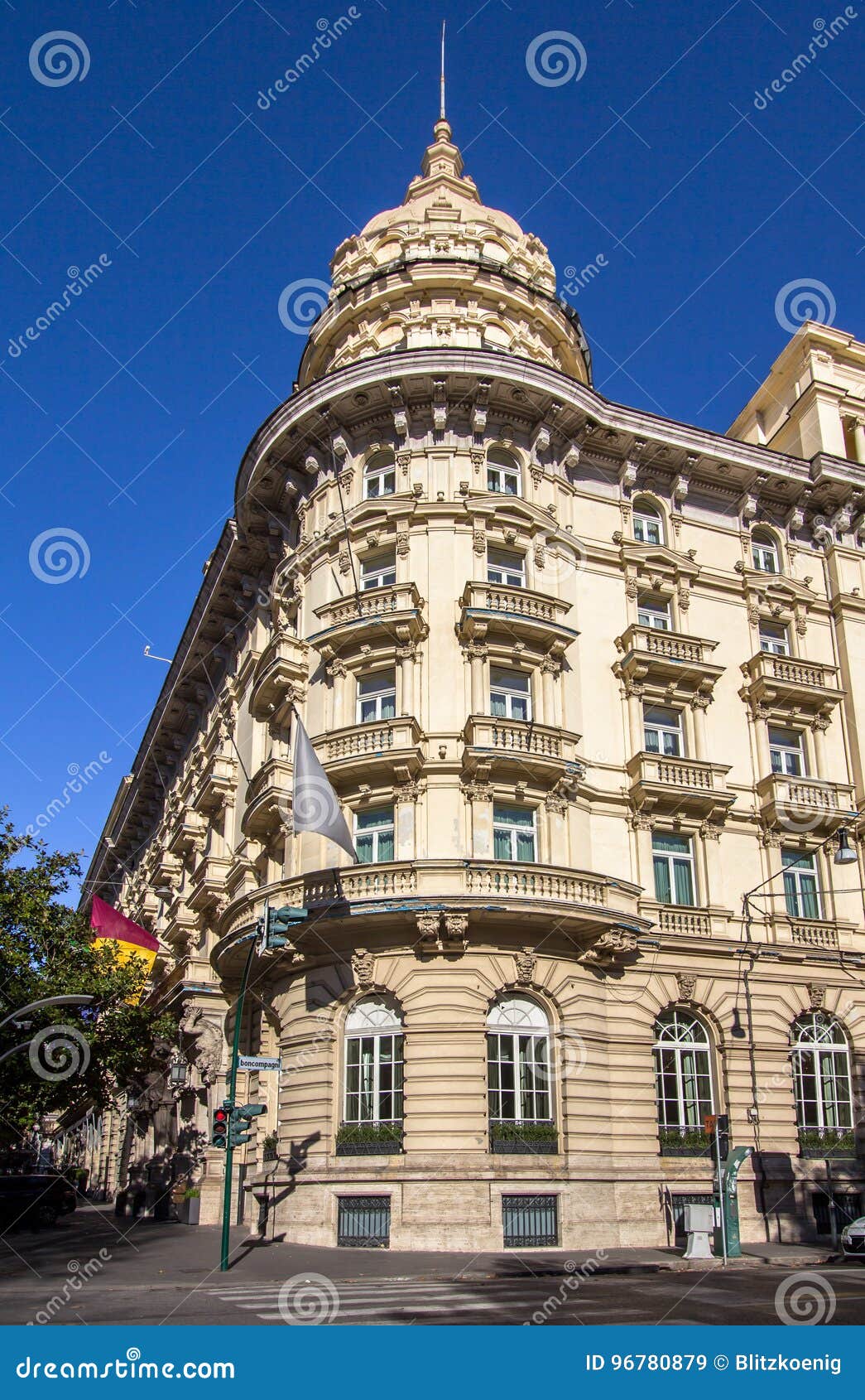 Typical Beautiful Modern House, Rome Stock Image - Image of summer ...