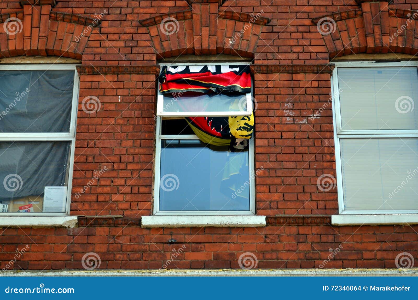 Typical British Window in a Brick Wall, Rebellish Decorated Stock Photo ...