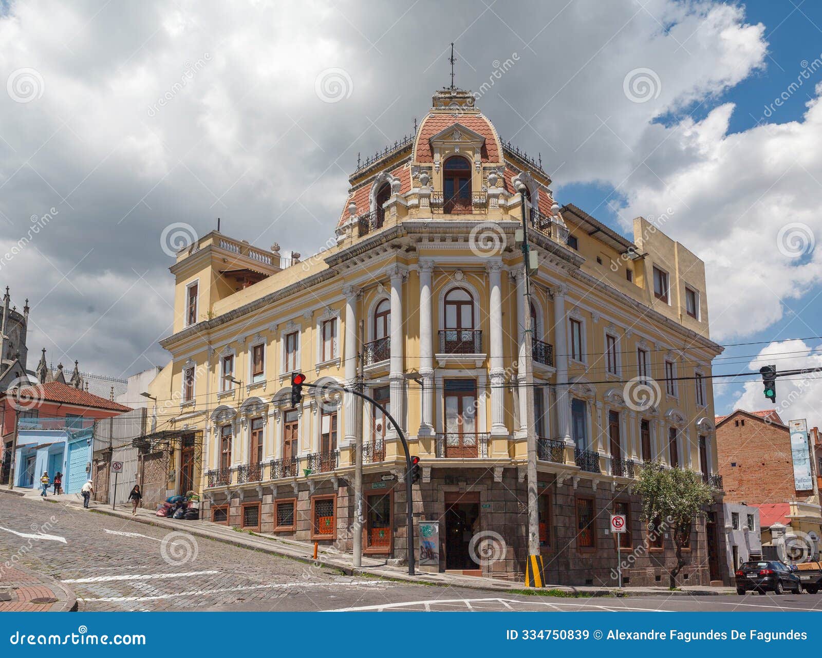 Typical Building in a Corner of Downtown Quito, Ecuador Editorial Stock ...