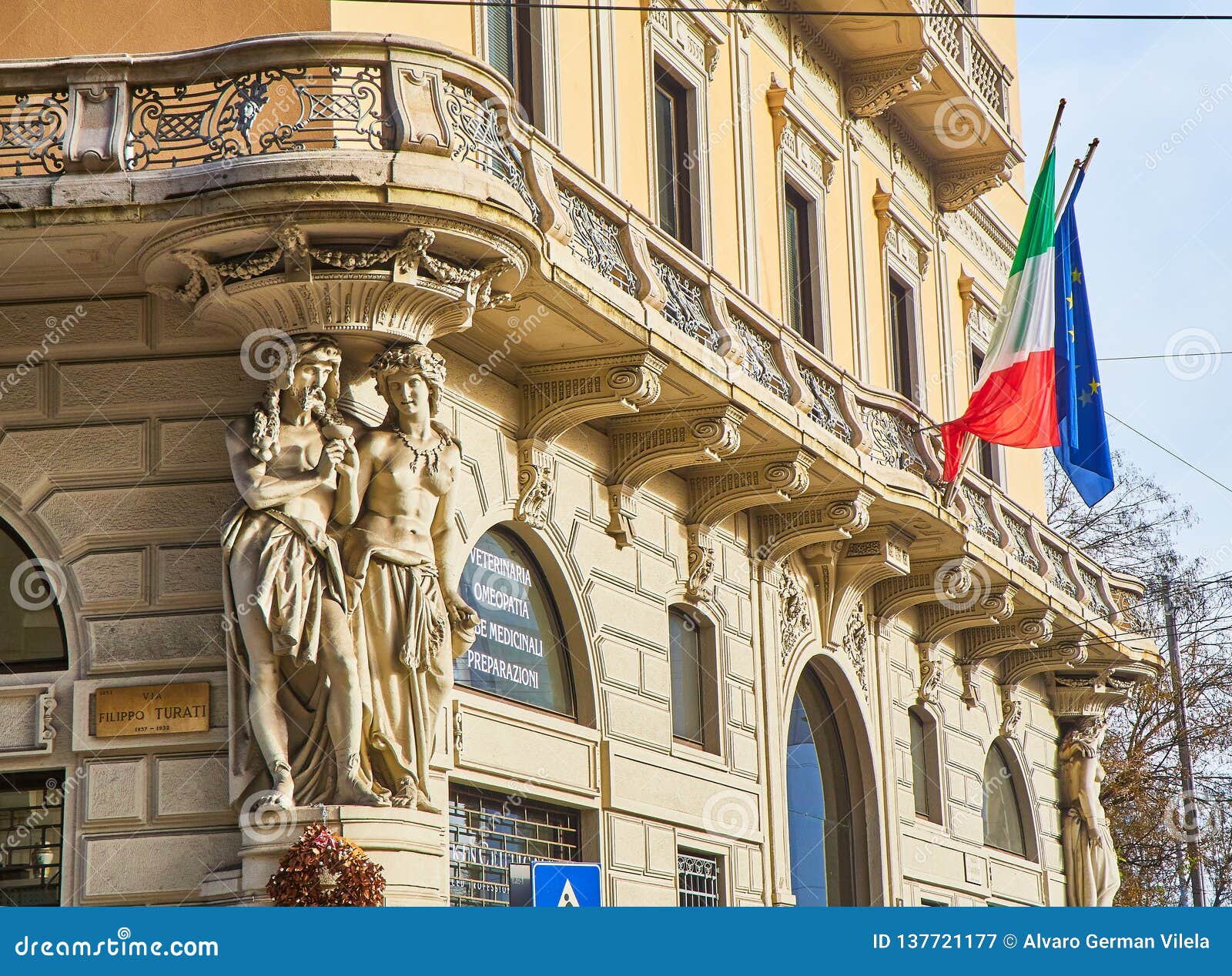 Typical Building of Milan, Italy Editorial Photography - Image of ...