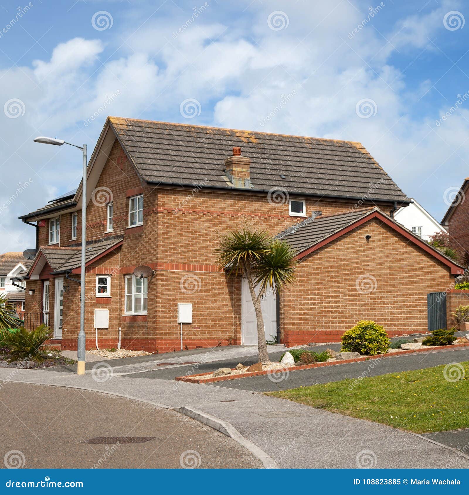 Typical English House, England UK Stock Image - Image of neighborhood ...