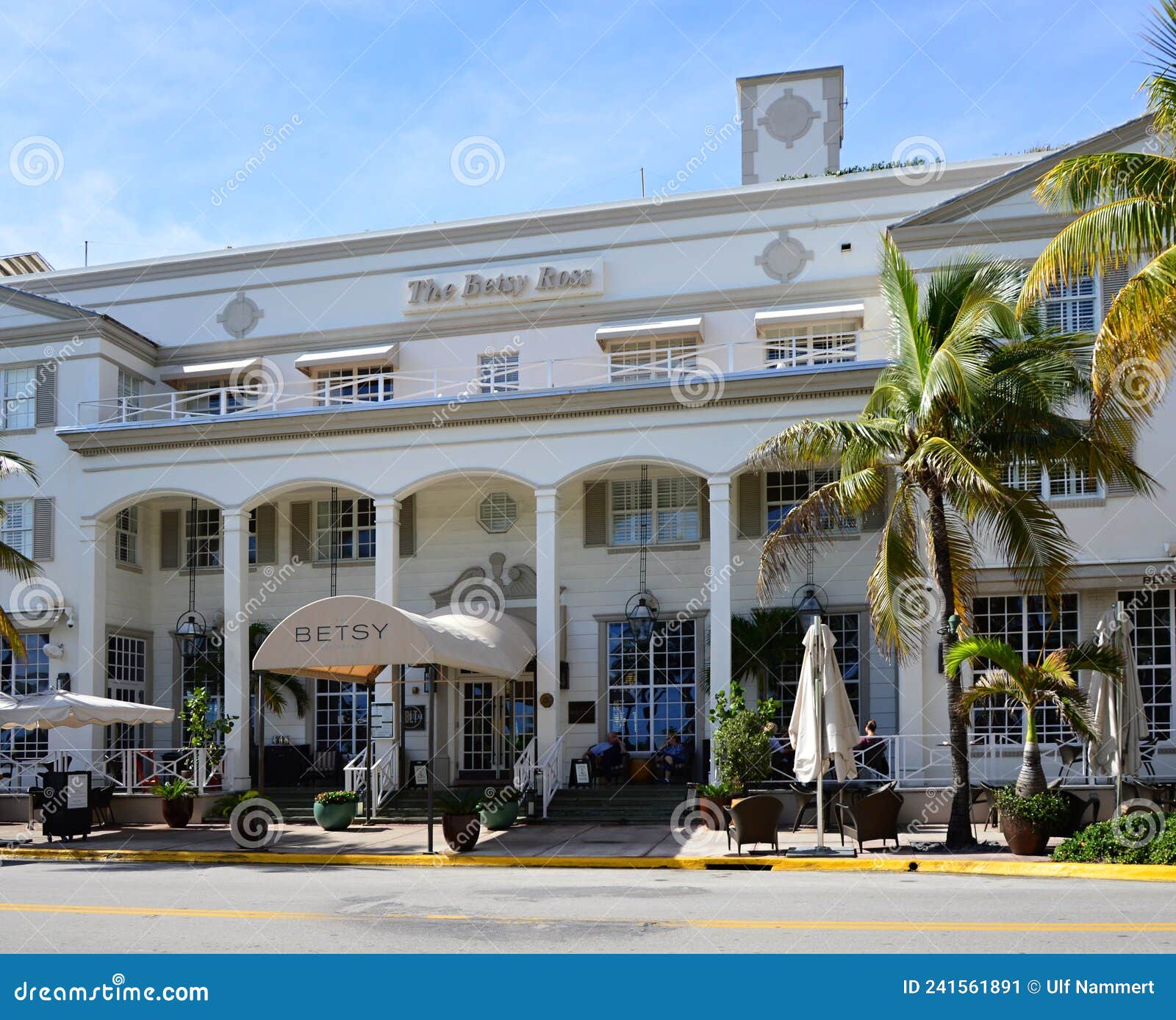 Typical Facade in Miami Beach at the Atlantic, Florida Editorial Photo ...