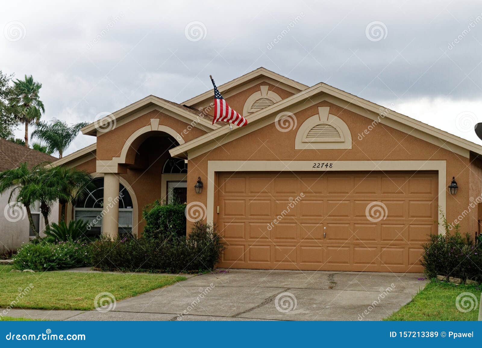 Typical Florida estate editorial stock image. Image of typical - 157213389