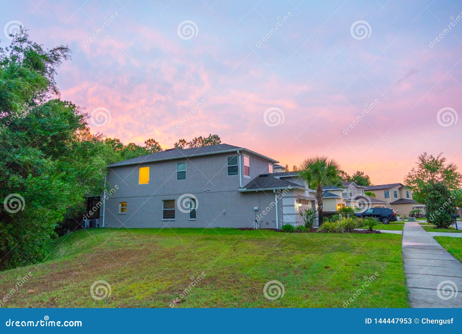 A typical Florida house stock image. Image of purple - 144447953