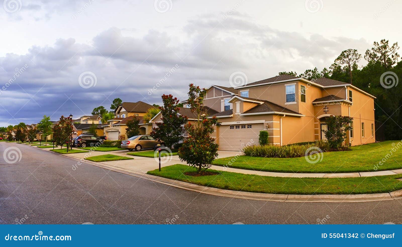 A typical house in Florida stock photo. Image of angle - 55041342
