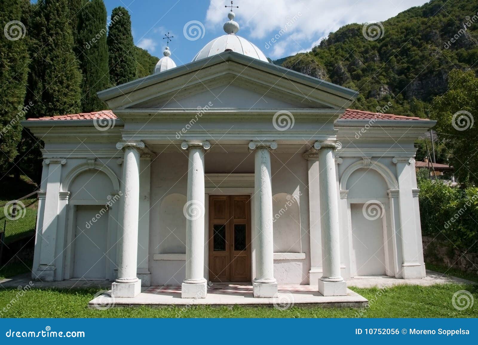 Typical Italian Small Church Stock Photo - Image of street, palladio ...