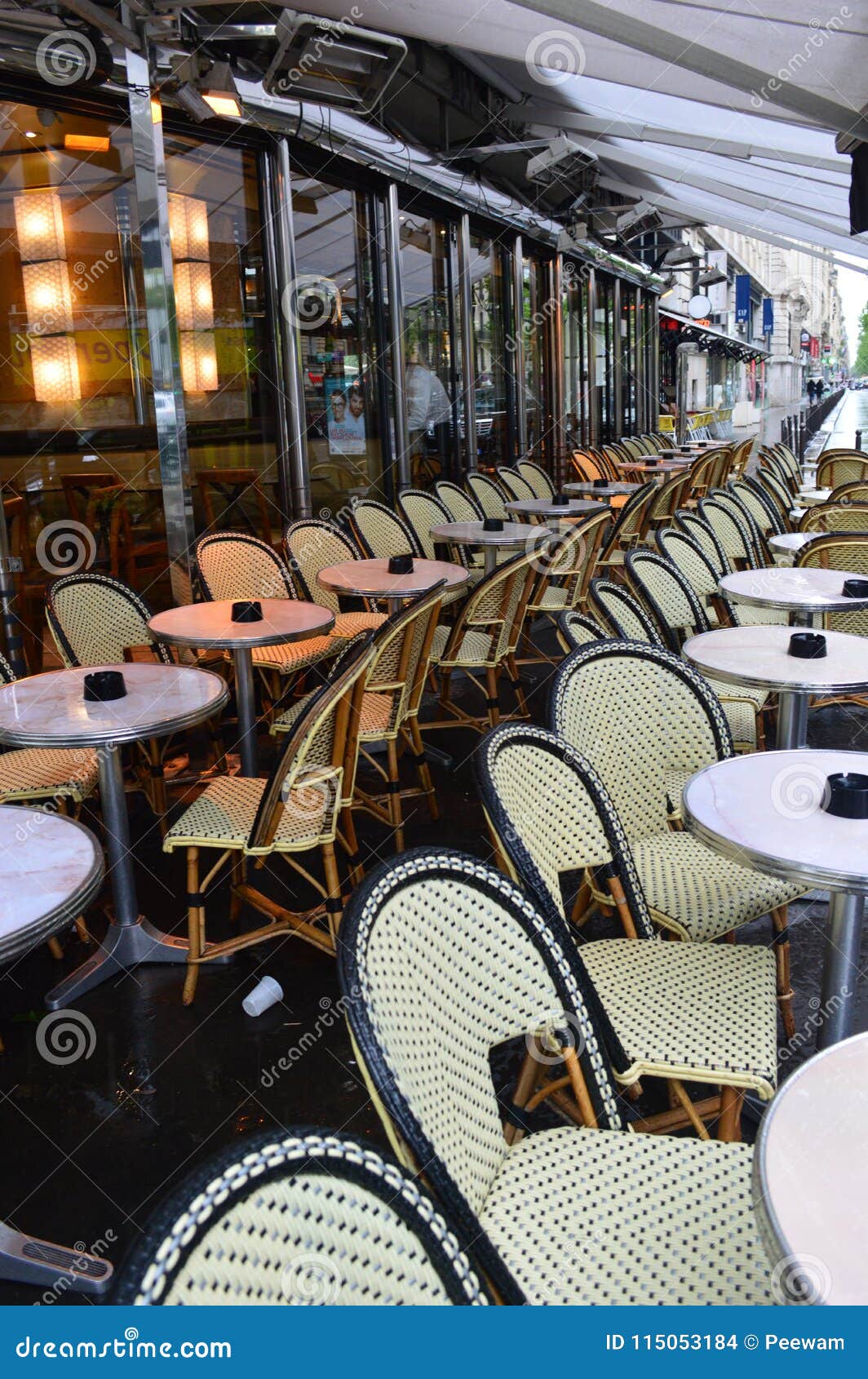 A Typical Parisian Cafe before the Morning Rush Editorial Stock Image ...