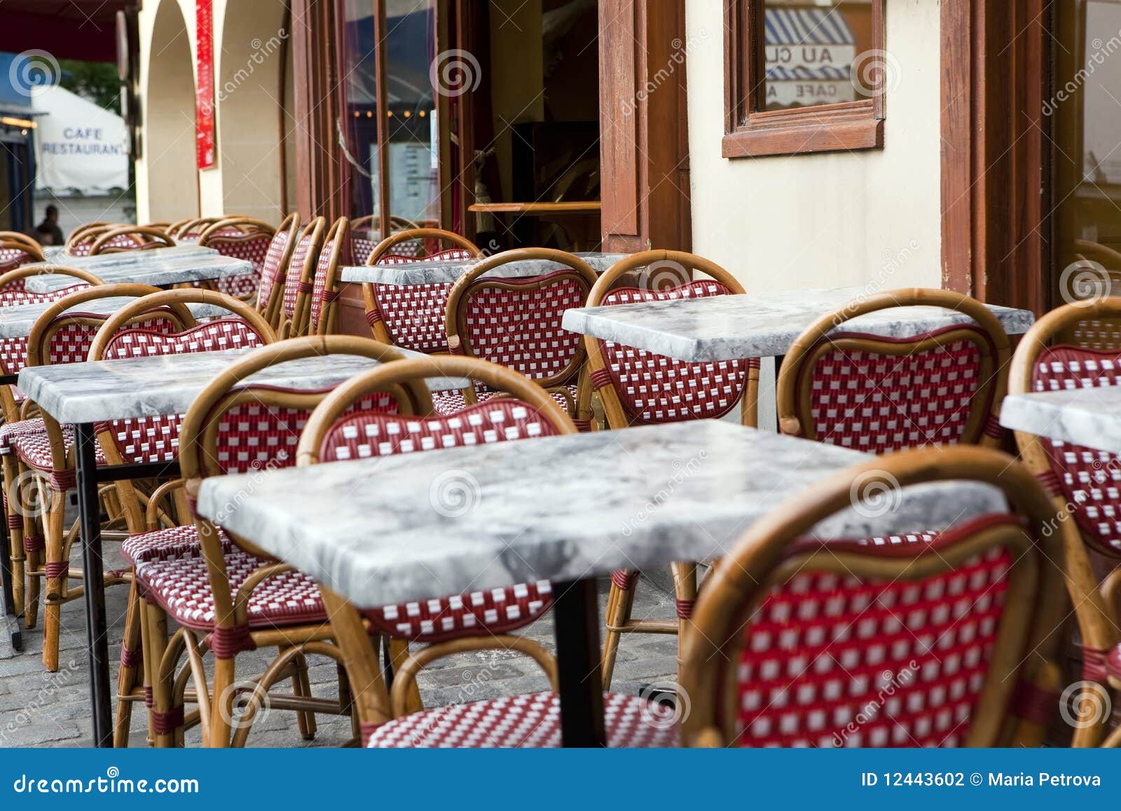 Typical Parisian Outdoor Cafe Stock Photo - Image of sidewalk, place ...
