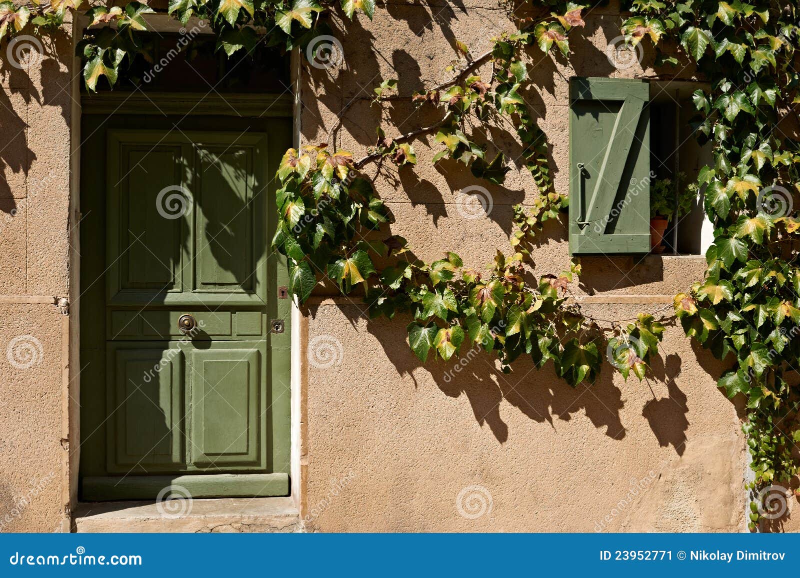 Typical Provence House Facade Stock Image - Image of provence, door ...