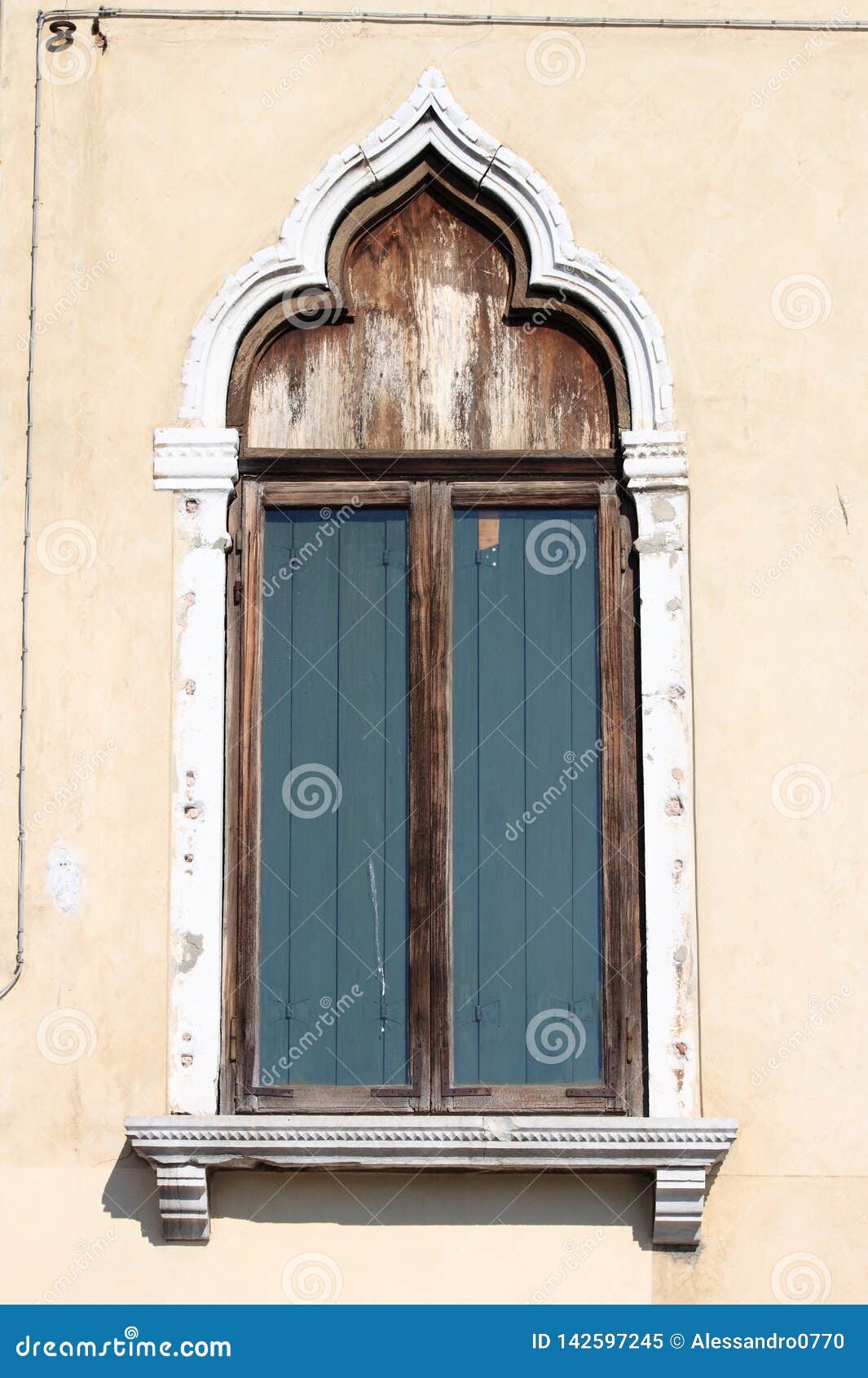 Typical Renaissance Window in Venice Stock Image - Image of arched ...