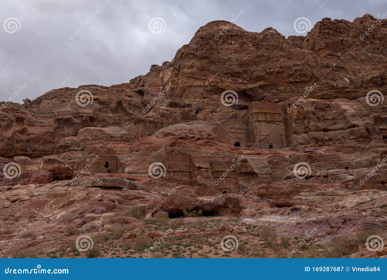 Typical Rocks in Petra, Jordan Stock Image - Image of building ...