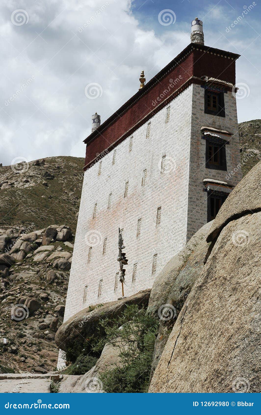 Typical Tibetan Buildings In Lhasa,Tibet Stock Photo - Image: 12692980