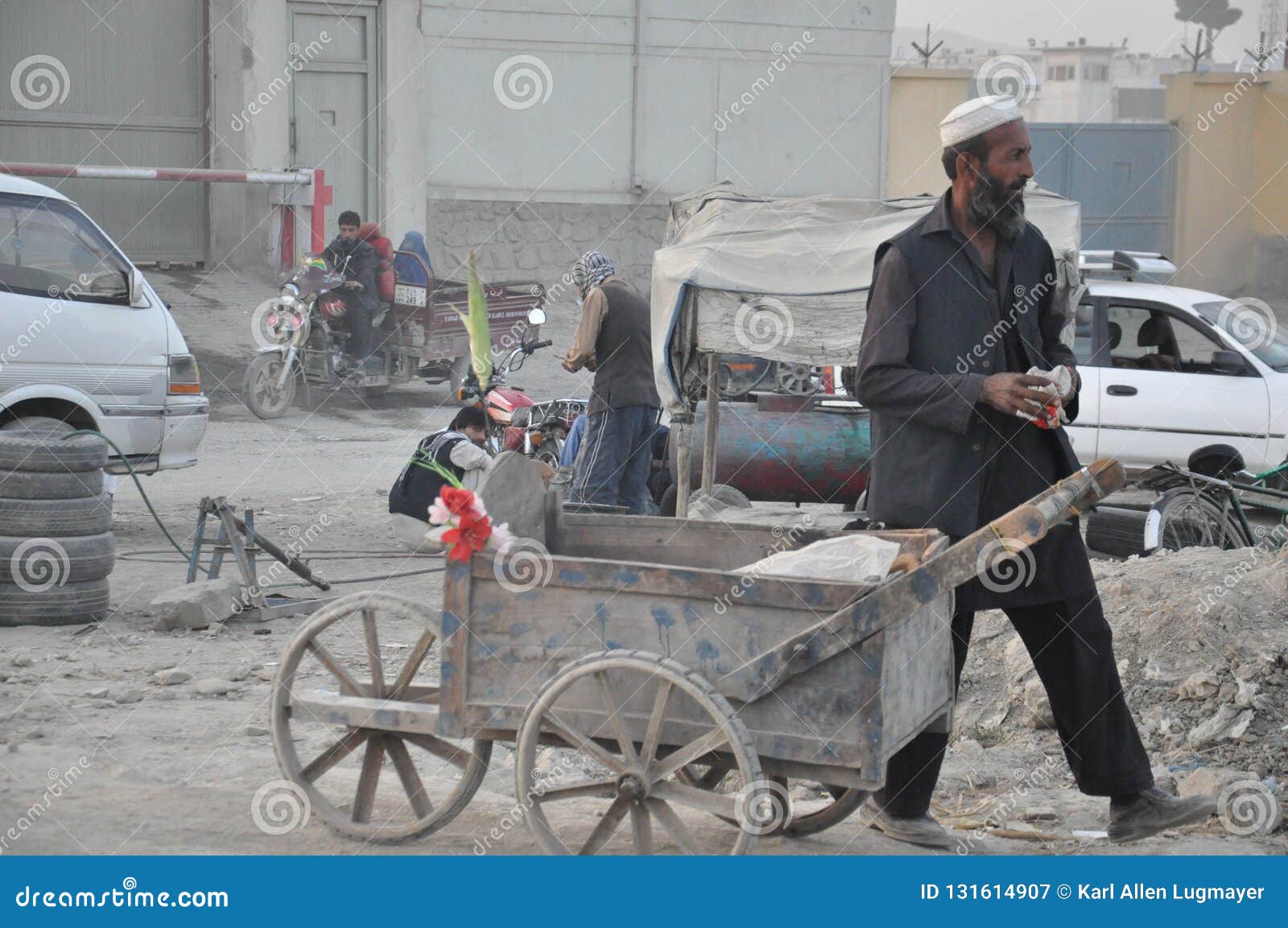 Streetview in Kabul, Afghanistan Editorial Photography - Image of ...