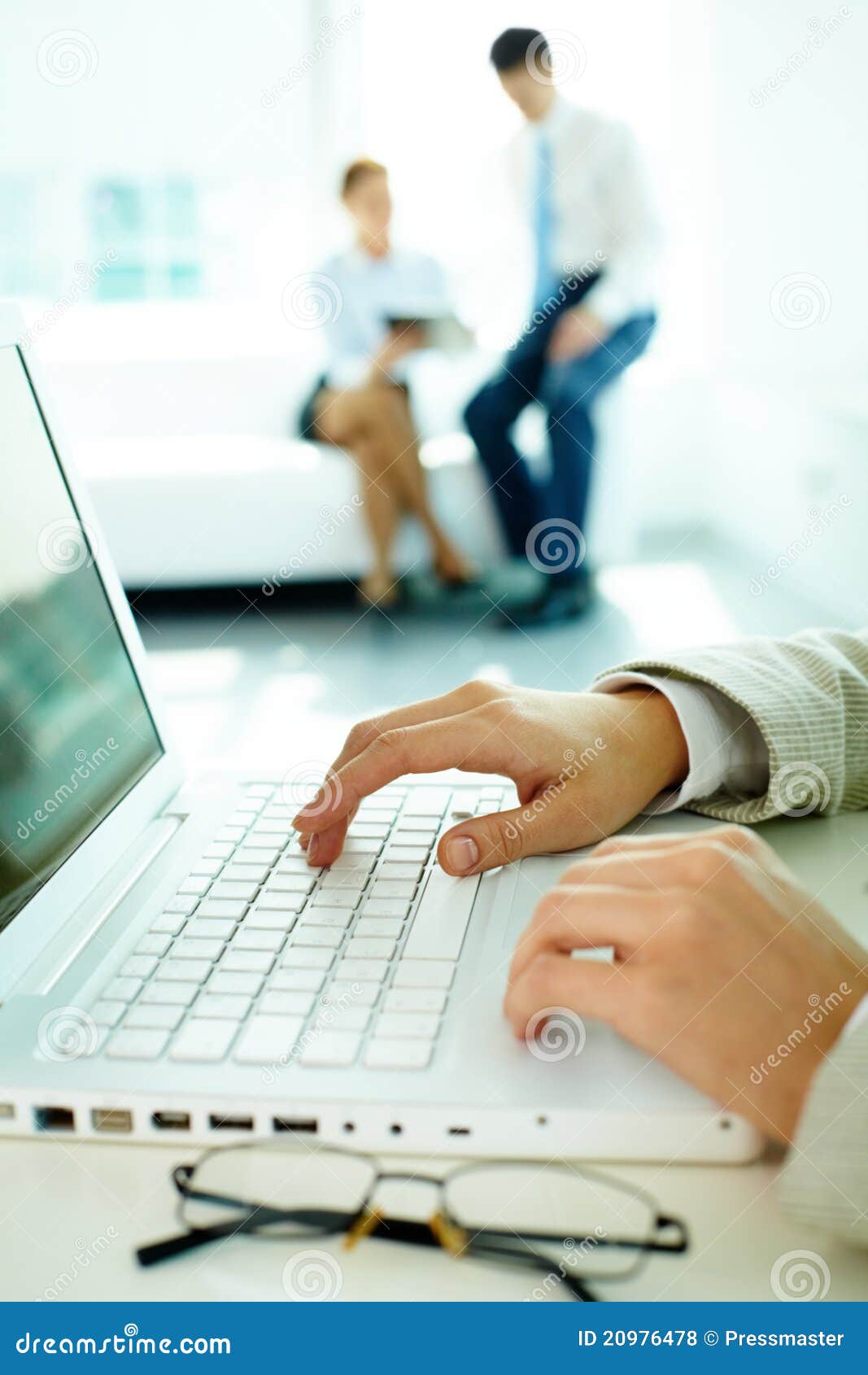 Typing hand stock photo. Image of contemporary, hand - 20976478