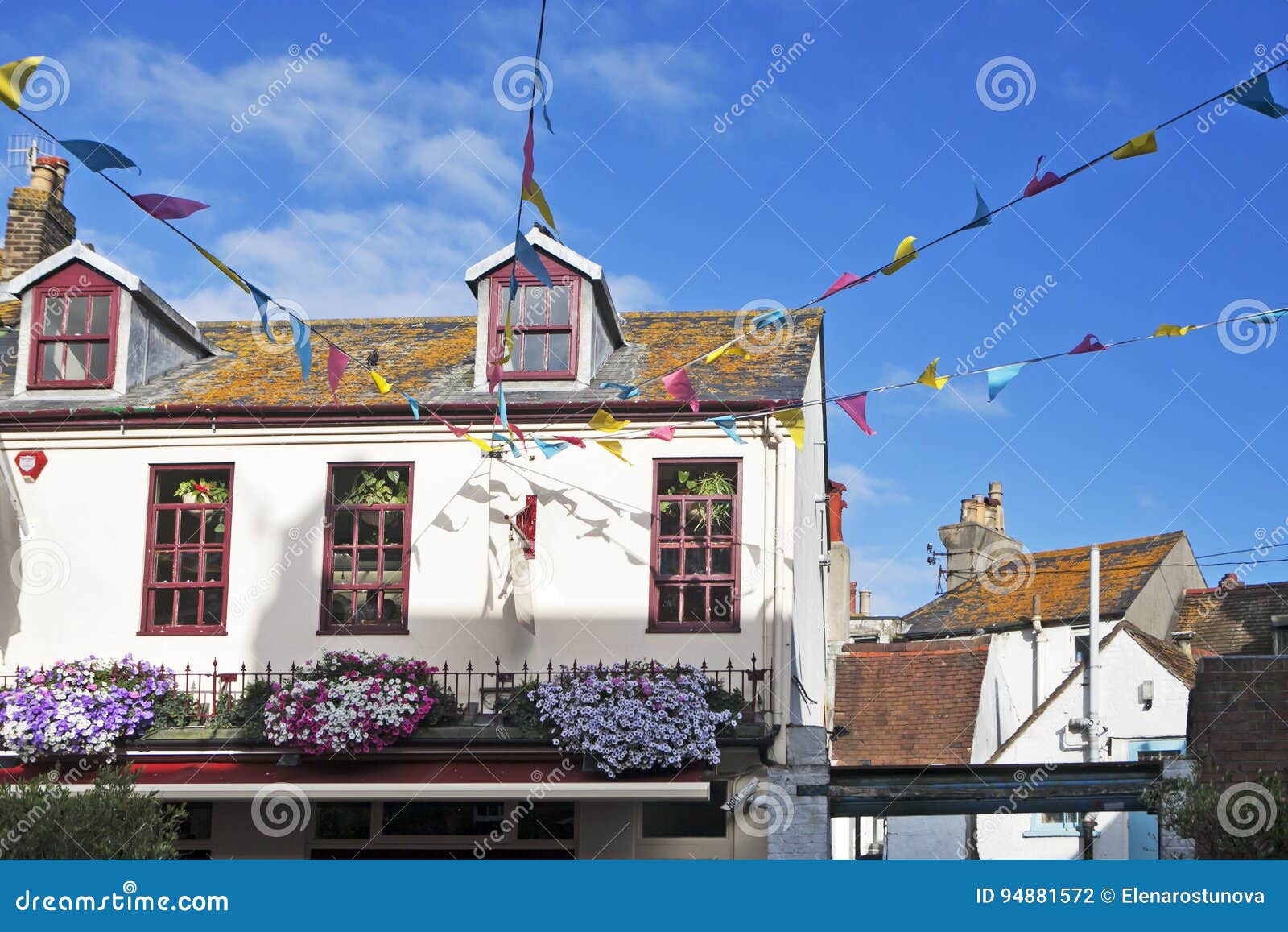 Typisch Engels Huis in De Stad in Brighton Witte Huis Redactionele ...