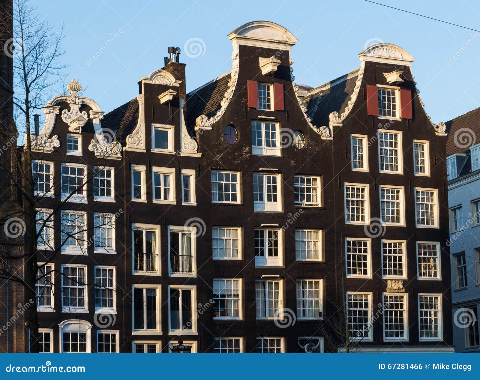Typische Huizen in Amsterdam Stock Foto - Image of amsterdam, europees ...