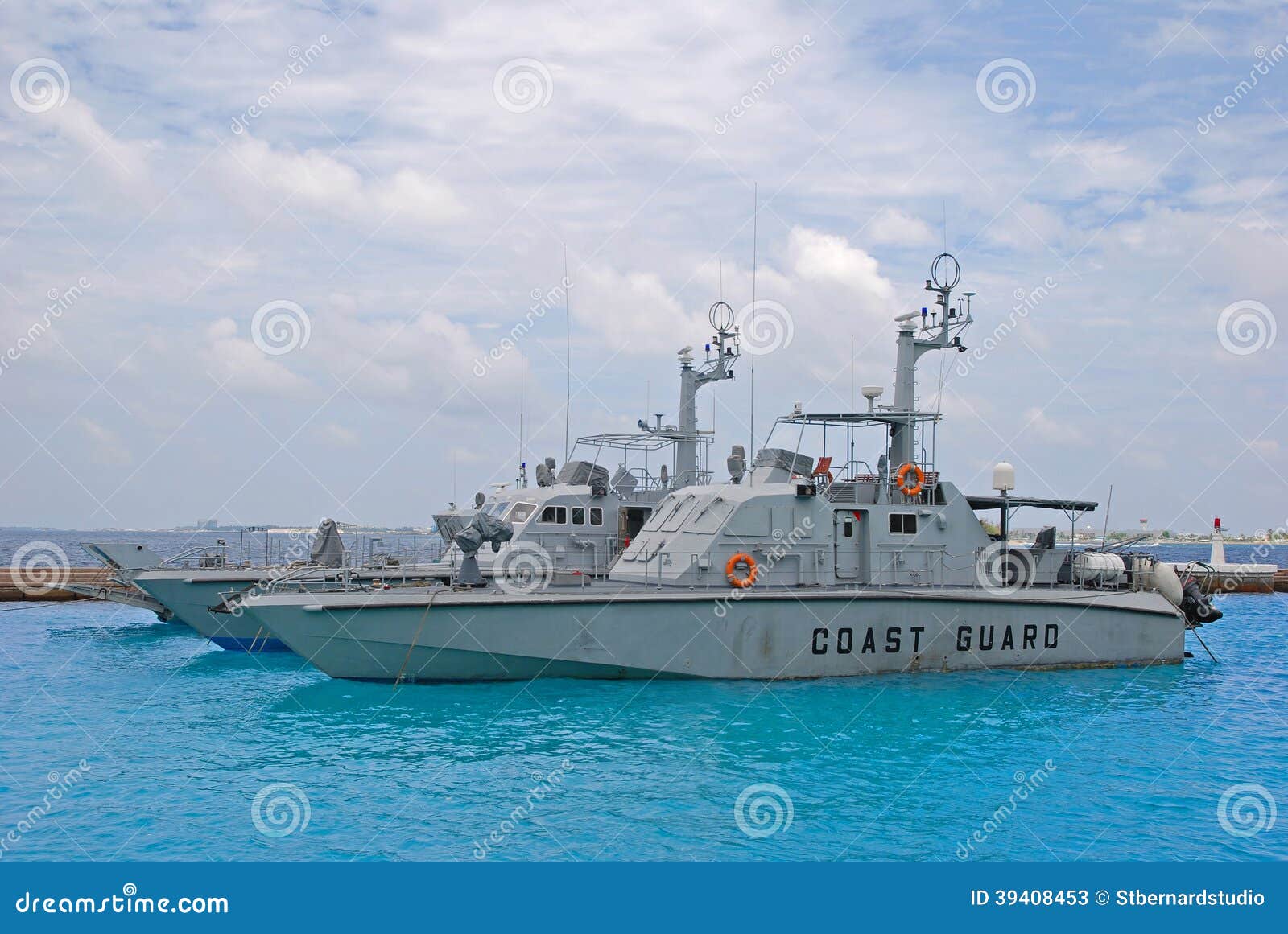 Typische Kustwacht Vessel Cutter Ship Stock Afbeelding - Image of kust ...