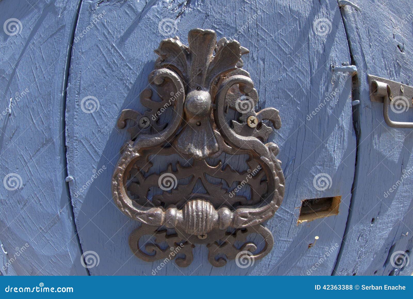 Typische Overladen Deurkloppers, De Provence Stock Foto - Image of ...