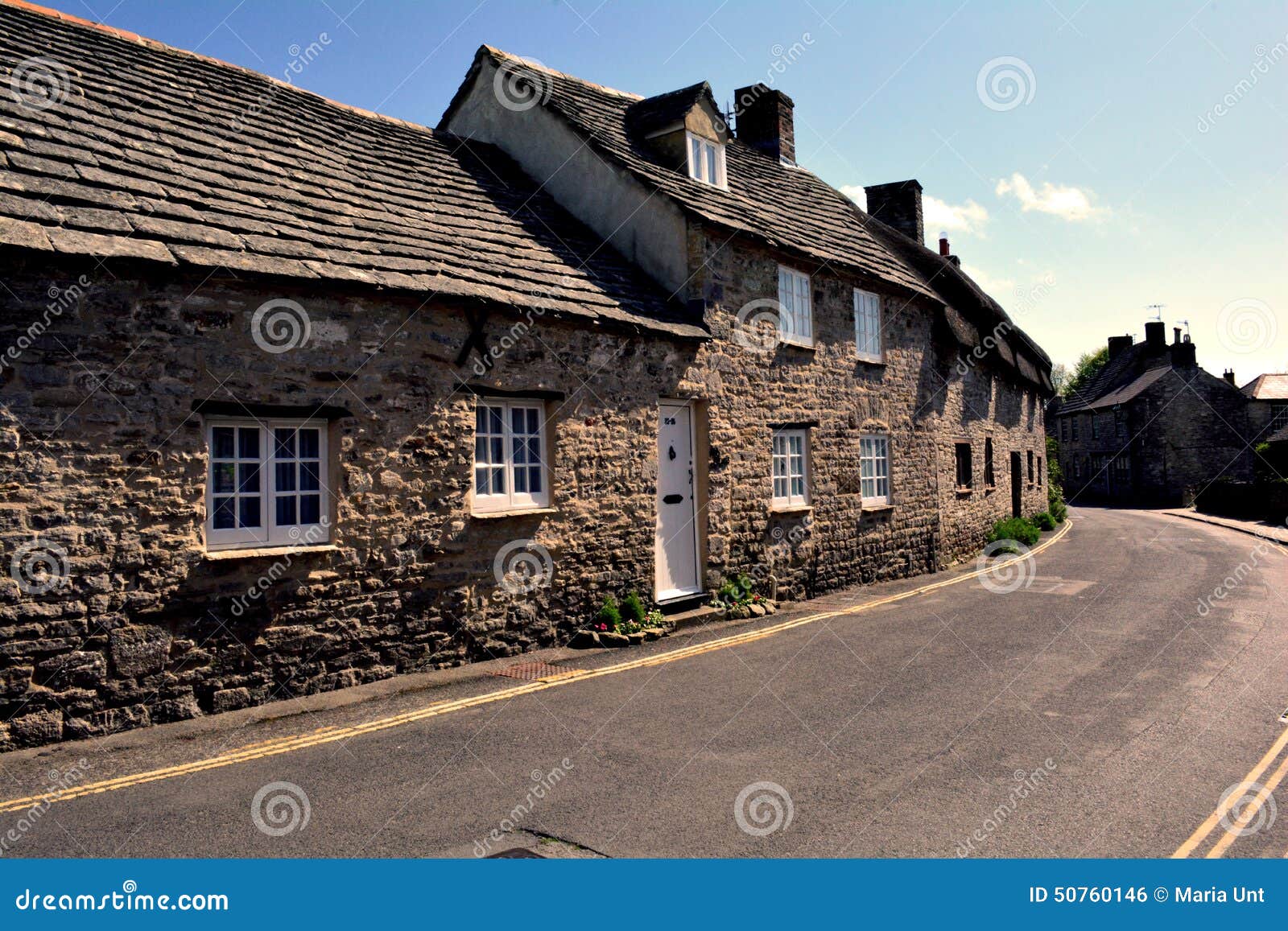 Typisk Engelsk by Av Den Corfe Slotten, England Arkivfoto - Bild av ...