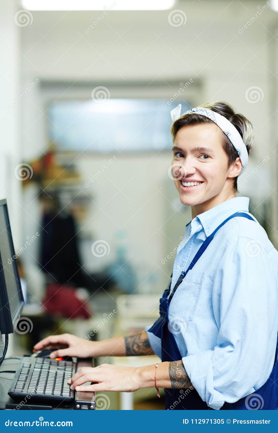 Typographer working stock image. Image of computer, woman - 112971305