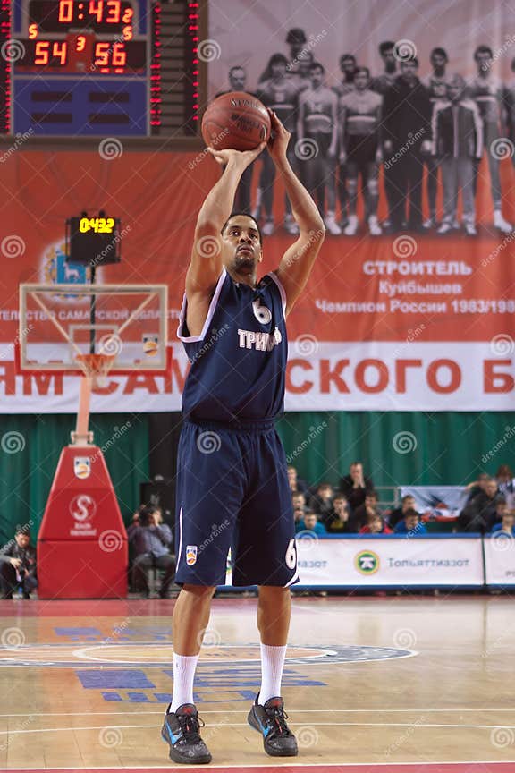 Tywain Mc Kee editorial stock photo. Image of sport, ball - 23204598