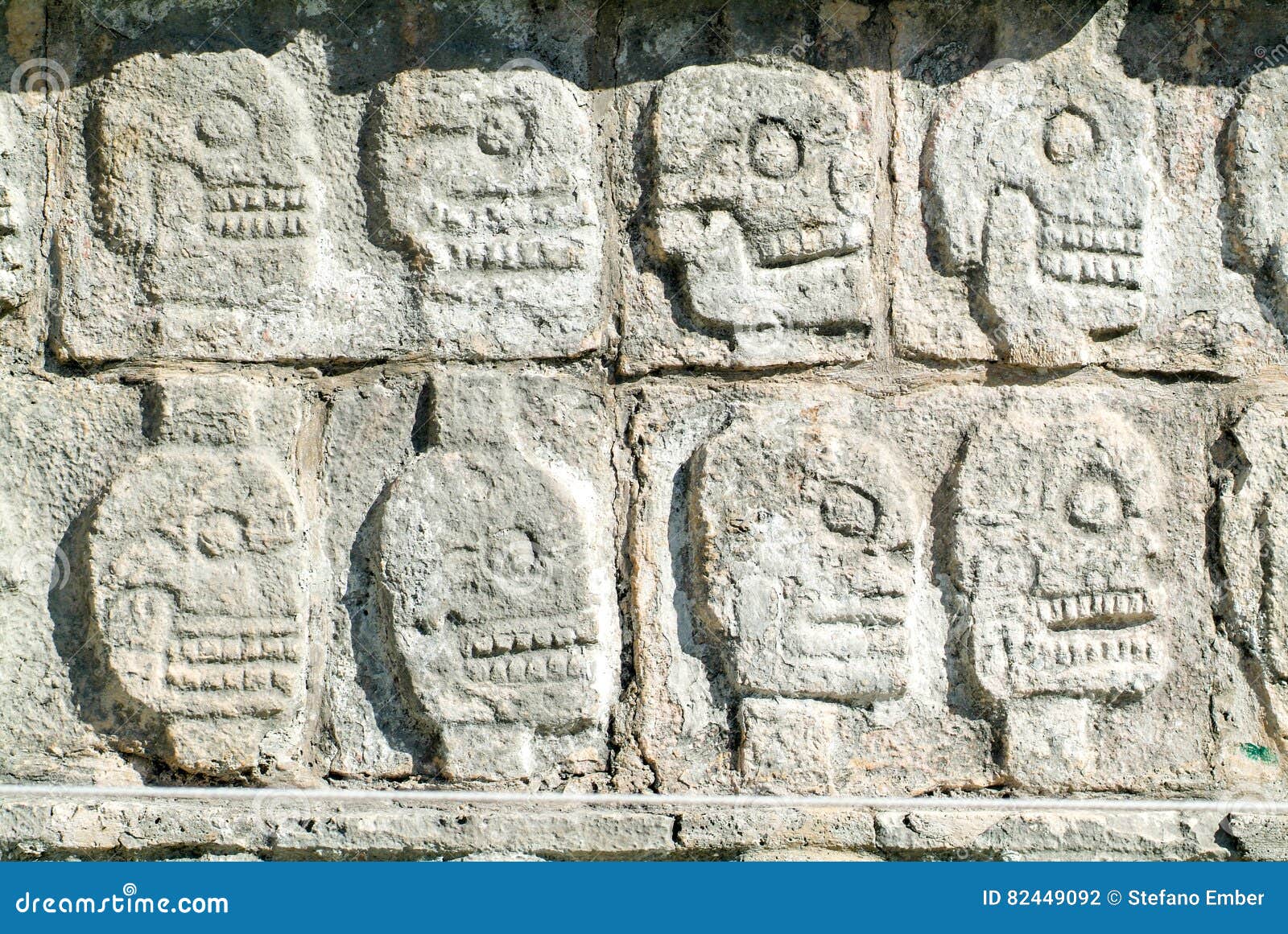 Tzompantli - Wall of Skulls, Chichen Itza Stock Photo - Image of ...